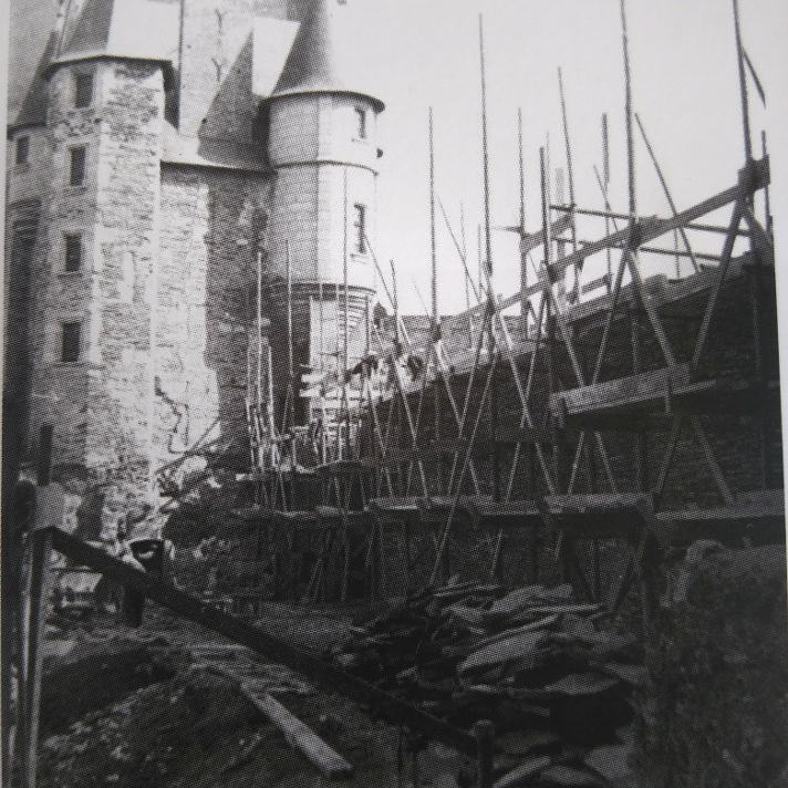 La tapisserie de l'Apocalypse : un chef-d'œuvre unique au monde